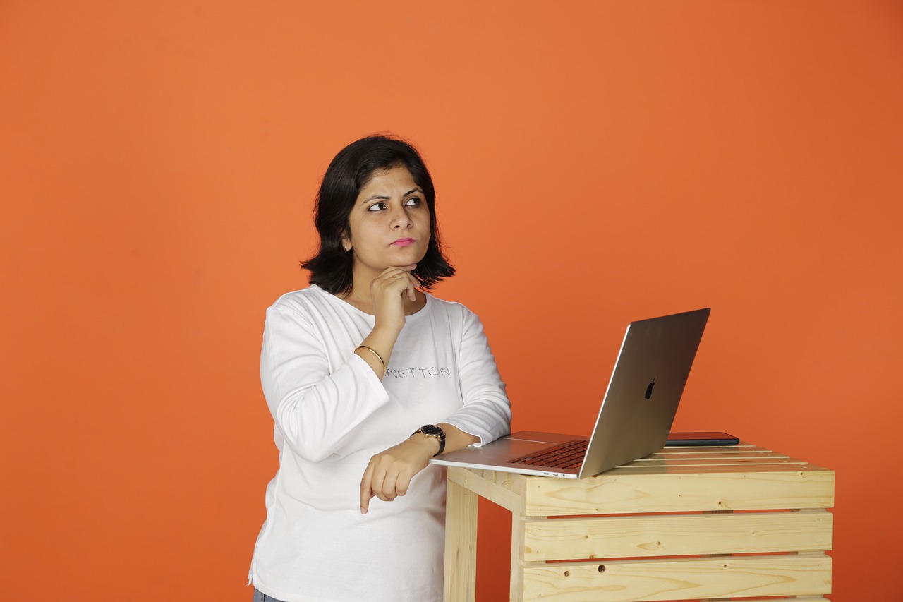 Les principaux conseils pour une photo de profil professionnel féminin ...